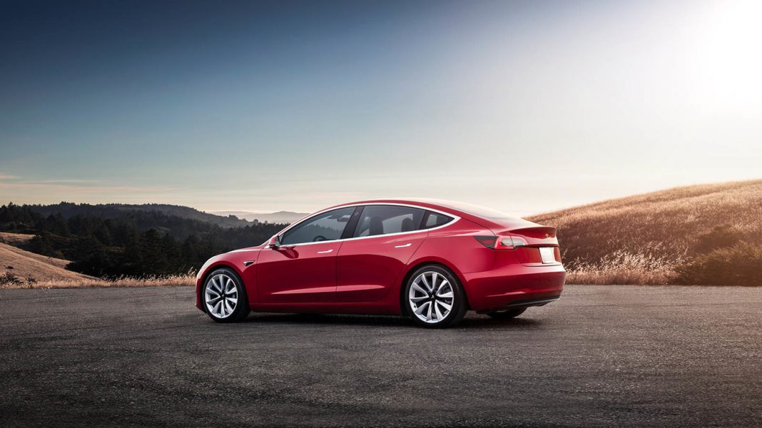 Tesla Model 3 vs Tesla Model Y: dos autos eléctricos parecidos por ...