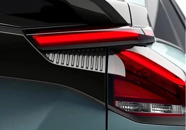 Teaser del Citroën ë-C4 desvela importantes detalles en el diseño ...