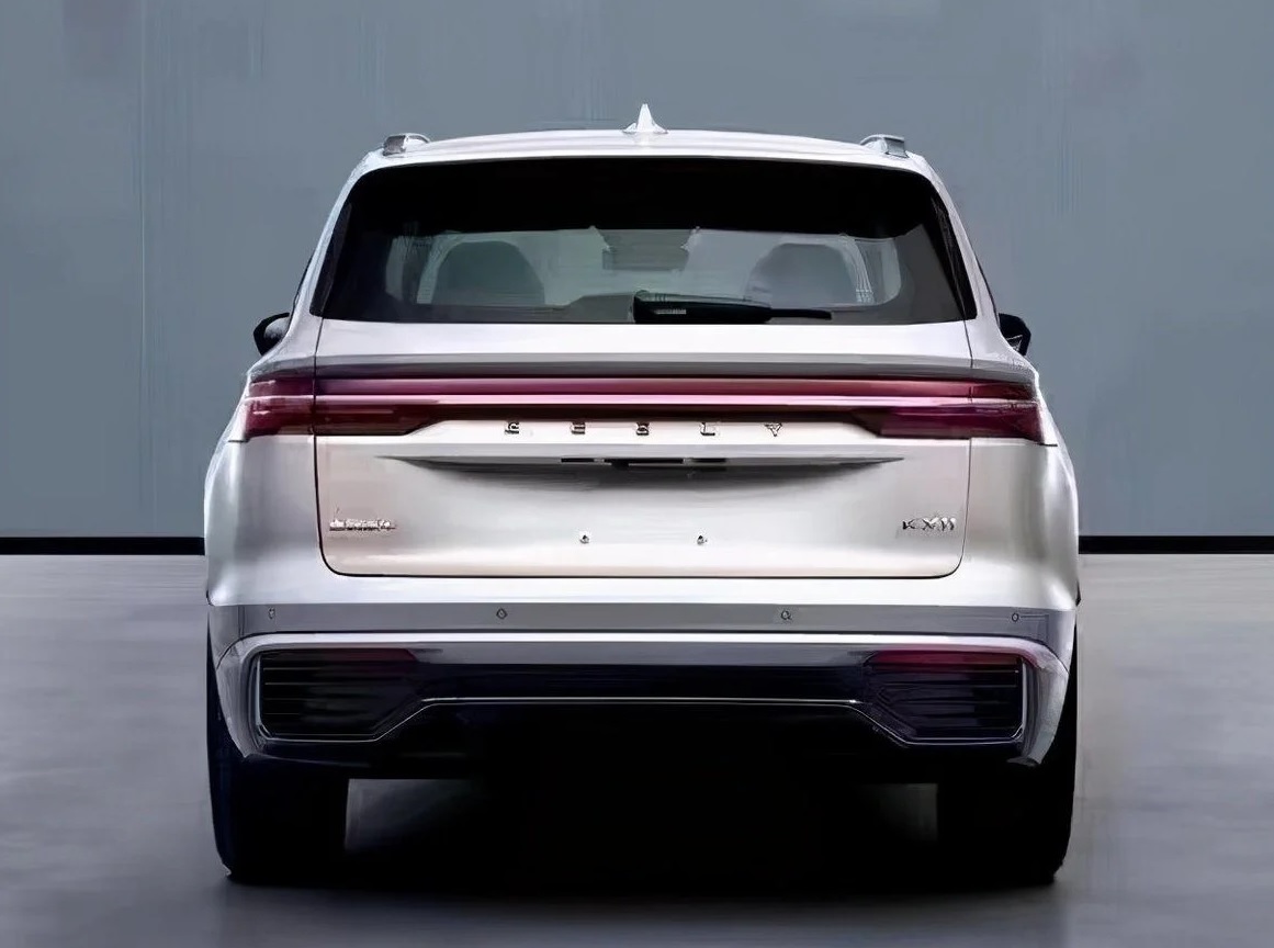 Geely publicó las primeras imágenes del nuevo KX11 de 7 plazas - Gossip Vehiculos