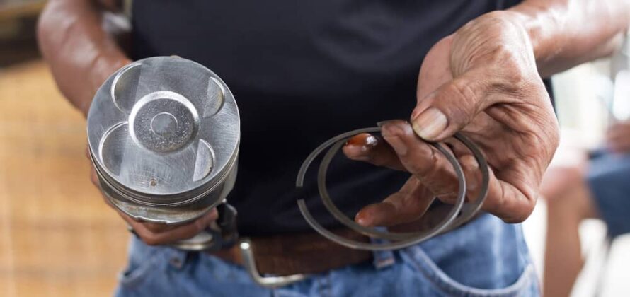 Por qué mi carro echa humo azul por el escape (+Causas y solución ...