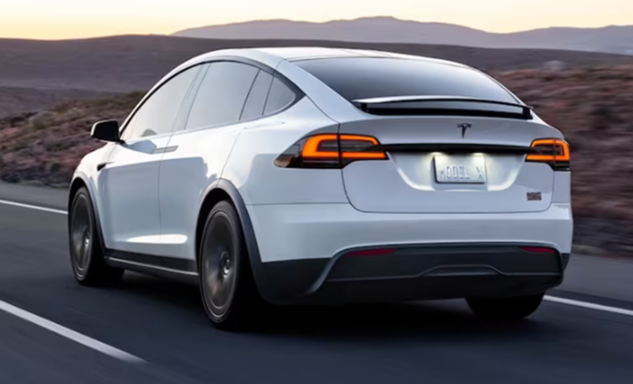 Camioneta Tesla en Mexico ¿Vale la pena por su precio? - Gossip Vehiculos