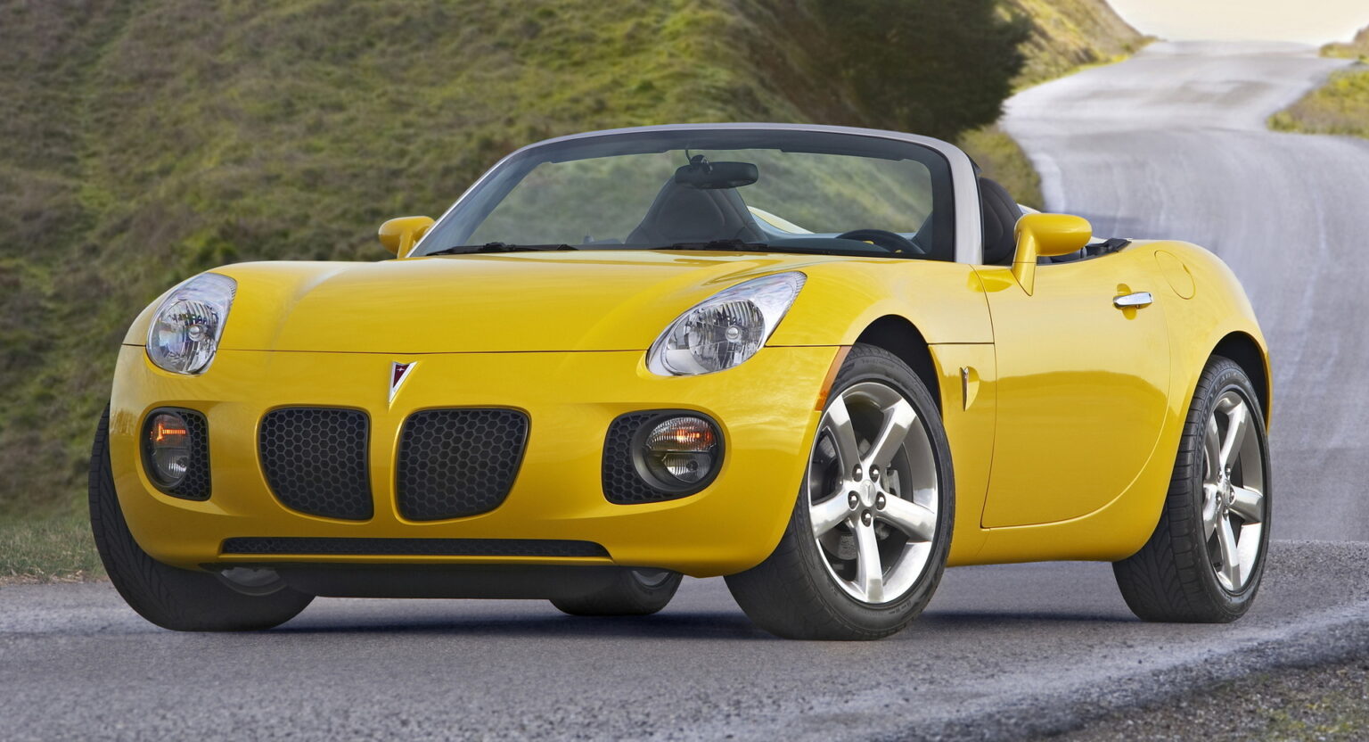 Los mejores deportivos descapotables por menos de 10.000 dólares ...