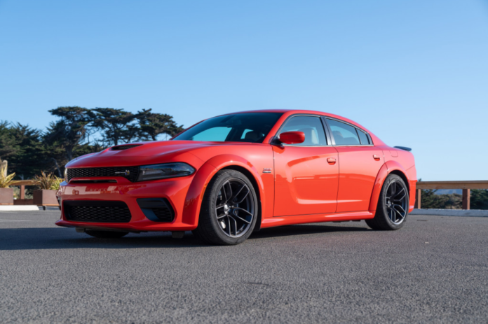 Dodge Charger 2023: Interior, precios, motor, ficha técnica (+ Imágenes ...