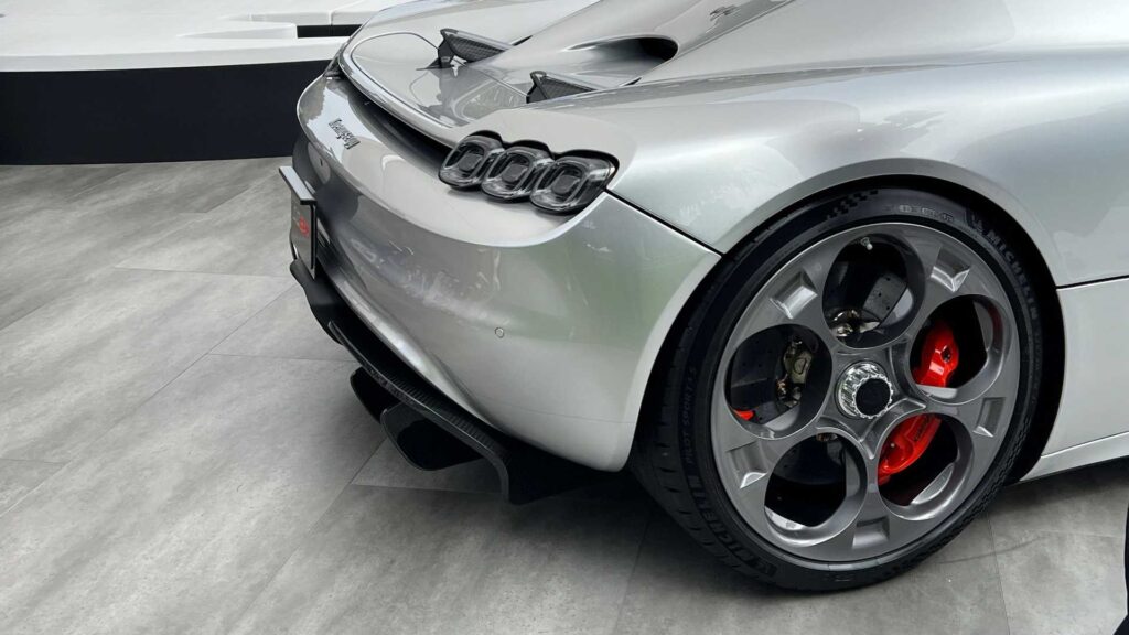 Koenigsegg CC850 es presentado con 1385 HP y transmisión manual ...