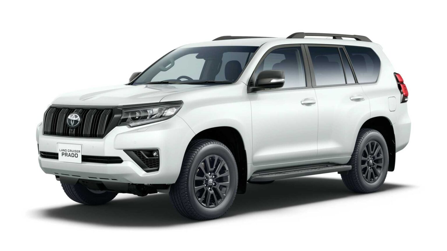 Así es la nueva Toyota Land Cruiser Prado Matte Black Edition lanzada ...