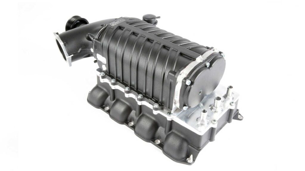 El Nissan Patrol Nismo de Manhart cuenta con motor V8 y supercargador ...