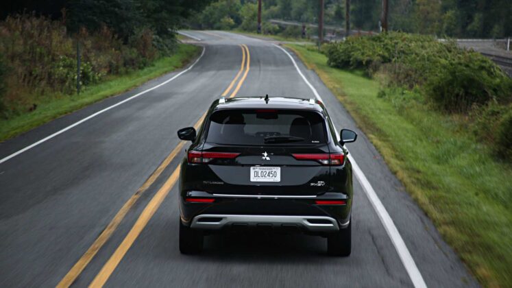 Mitsubishi Outlander 2023: Precios, motor, interior, ficha técnica ...
