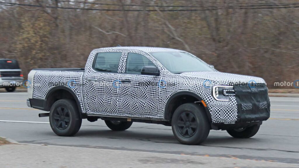 Imágenes espía de la Ford Ranger de próxima generación en versión XLT ...