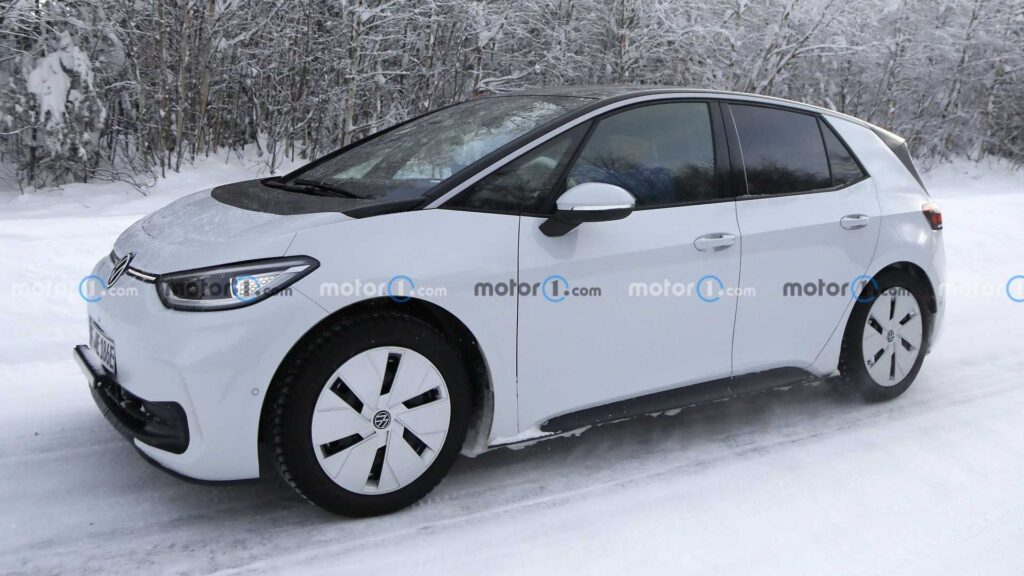 Volkswagen ID.3 2023 espiado por primera vez - Gossip Vehiculos