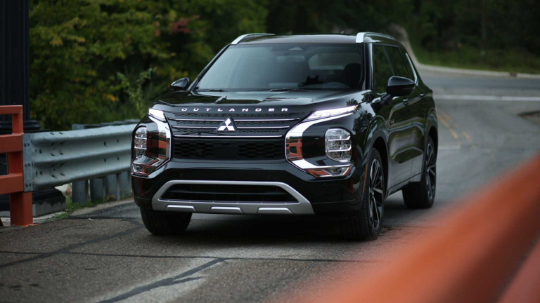 Presentan el Mitsubishi Outlander 2023 Edición 40 Aniversario con ...