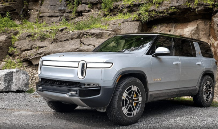 Rivian R1S 2023: Motor, interior, precios, ficha técnica (+ Imágenes y ...