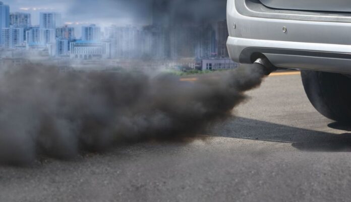 Tipos y colores de humo en los carros ¿Qué significan? - Gossip Vehiculos