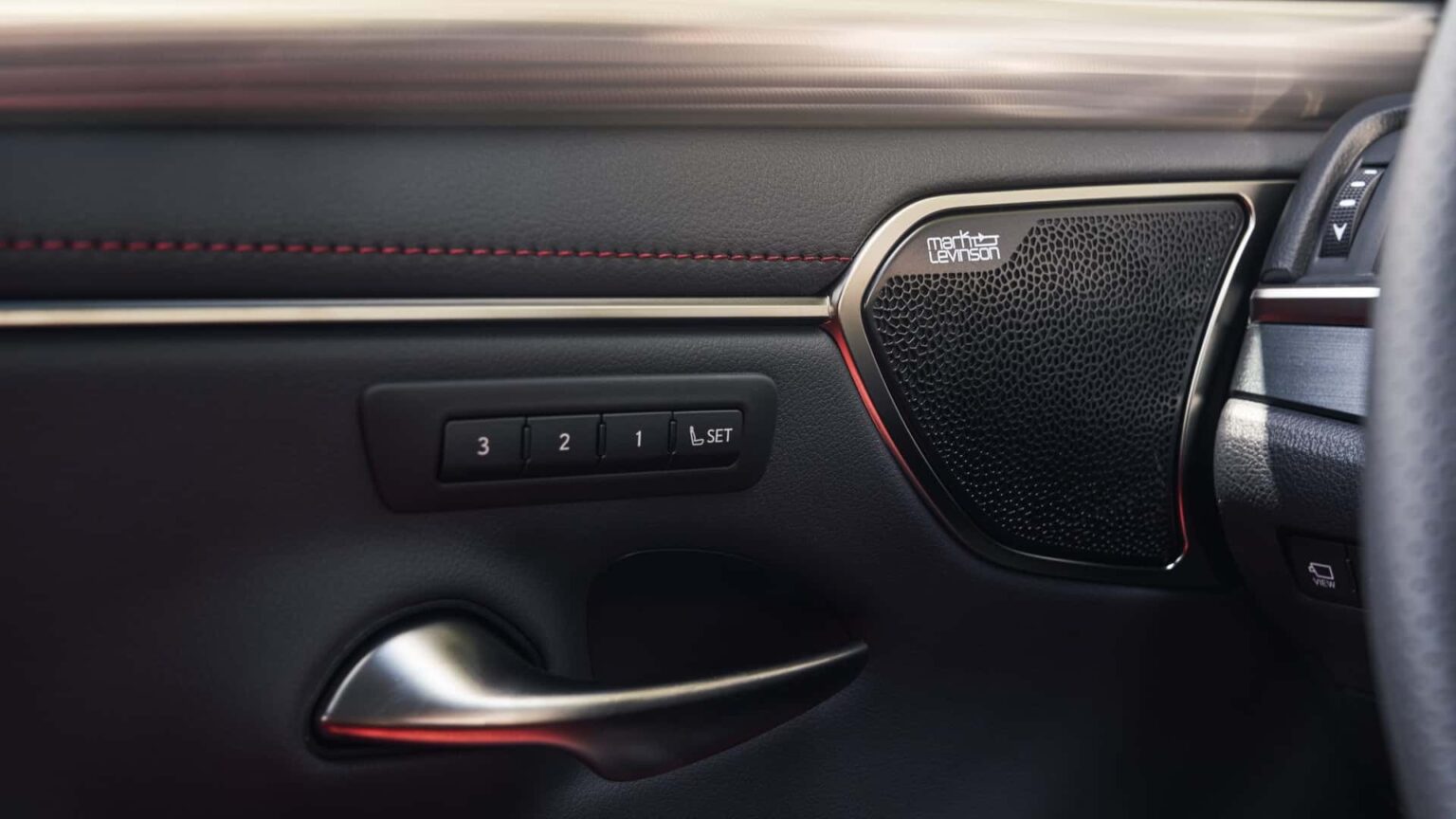 Lexus ES 2024 se renueva: Más tecnología, nuevas llantas y un precio ...