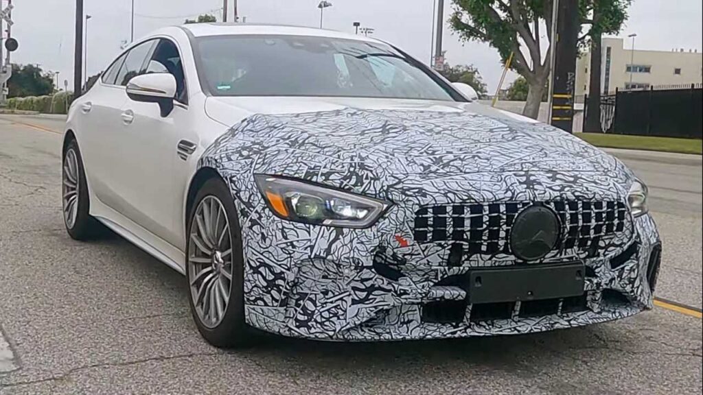 Mercedes-AMG GT63 S E Performance 2024 es espiado ¿Nuevo diseño y actualizaciones de motor ...