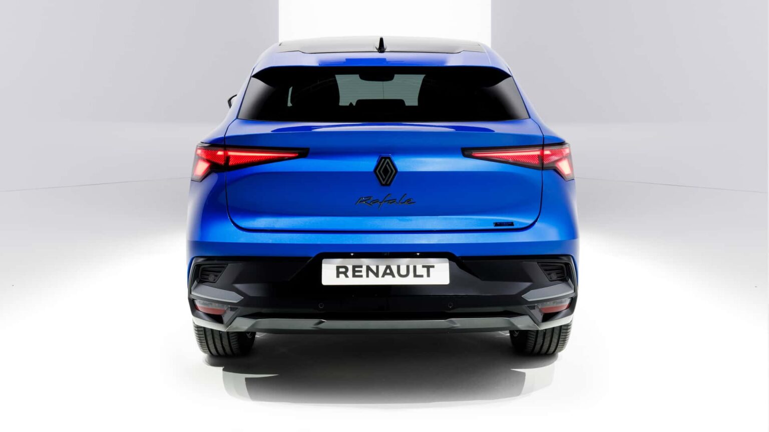 Presentacion del potente Renault Rafale Coupe-SUV 2024 con sus 300 ...