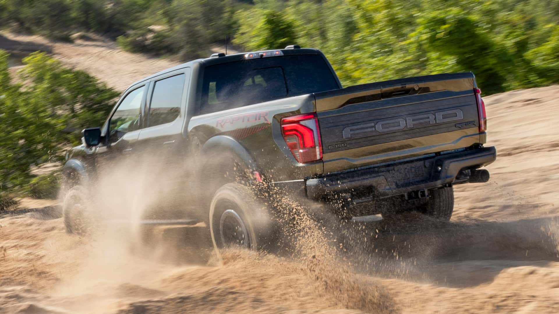 ¡Confirmado! La Ford F-150 Raptor 2024 superará los 700 Caballos de Fuerza