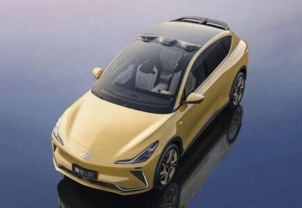 El imponente SUV Toyota Century 2024: Renderizado a partir de la imagen ...