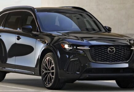 El imponente SUV Toyota Century 2024: Renderizado a partir de la imagen ...