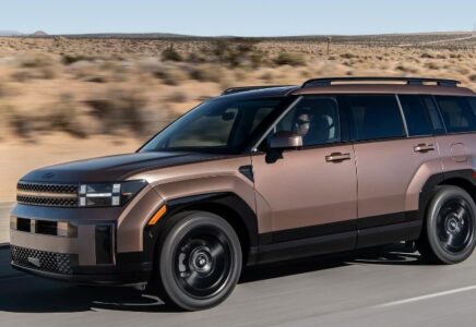 El imponente SUV Toyota Century 2024: Renderizado a partir de la imagen ...